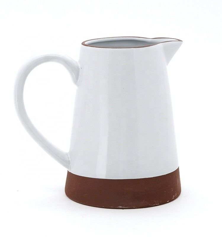 White Ceramic Water Pitcher With Lid Custom Coffee Water Milk Pitcher ...